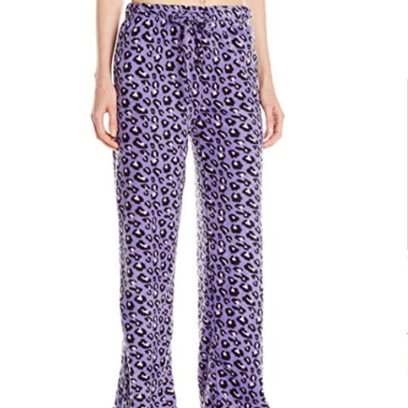 Intimo | Intimates & Sleepwear | Intimo Purple Animal Print Fleece ...